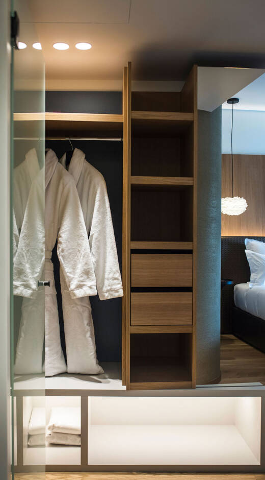 Hôtel Le Pélican Annecy | Agencement bois hôtellerie Ateliers Dunoyer
