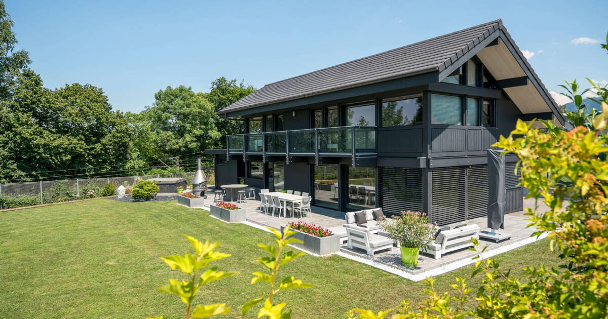 Maison au calme avec lumière naturelle | Réalisation Maison Dunoyer