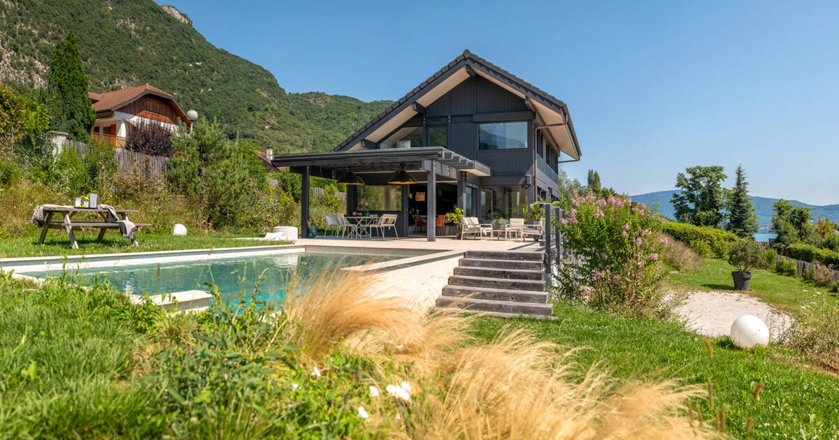 Maison bois contemporaine avec vue lac et montagnes Savoie | Dunoyer