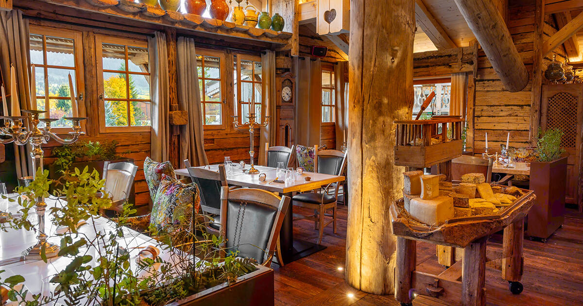 Agencement bois rustique Ateliers Dunoyer | Restaurant Marc Veyrat